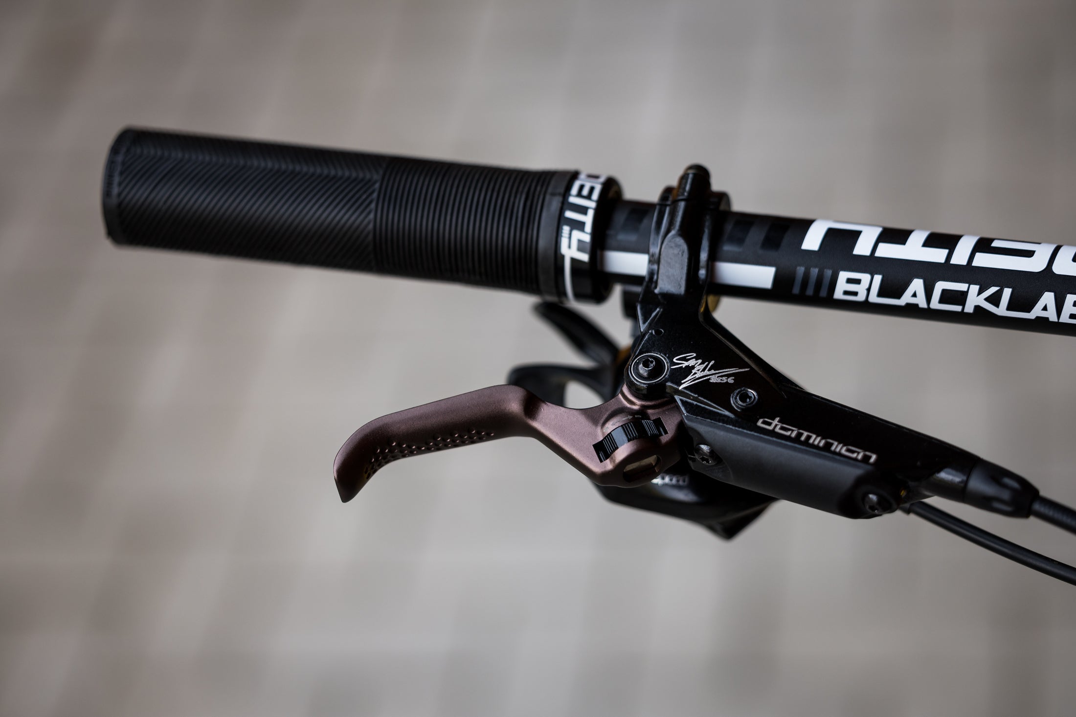 Sam Blenkinsop Signature – Hayes Bicycle